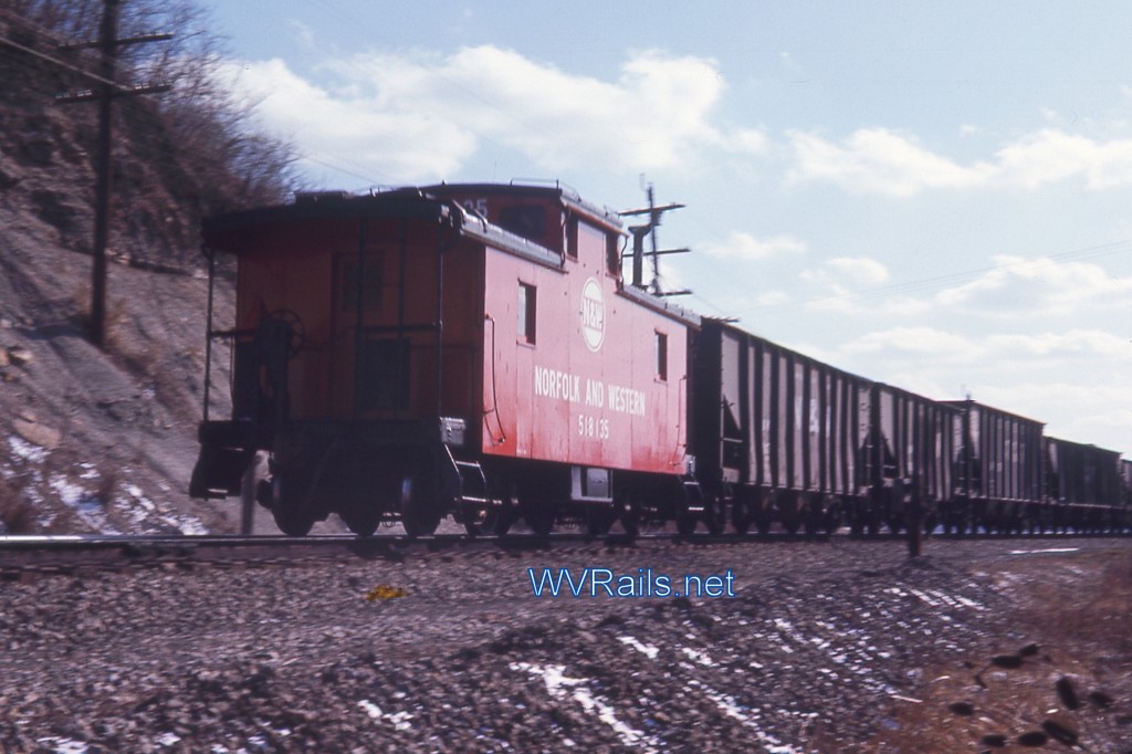 Kenova, WV – A Hot Spot For Train Watching | WVRails.net